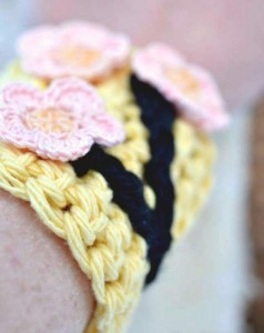 How to Stain/Paint Your Crochet - Cre8tion Crochet